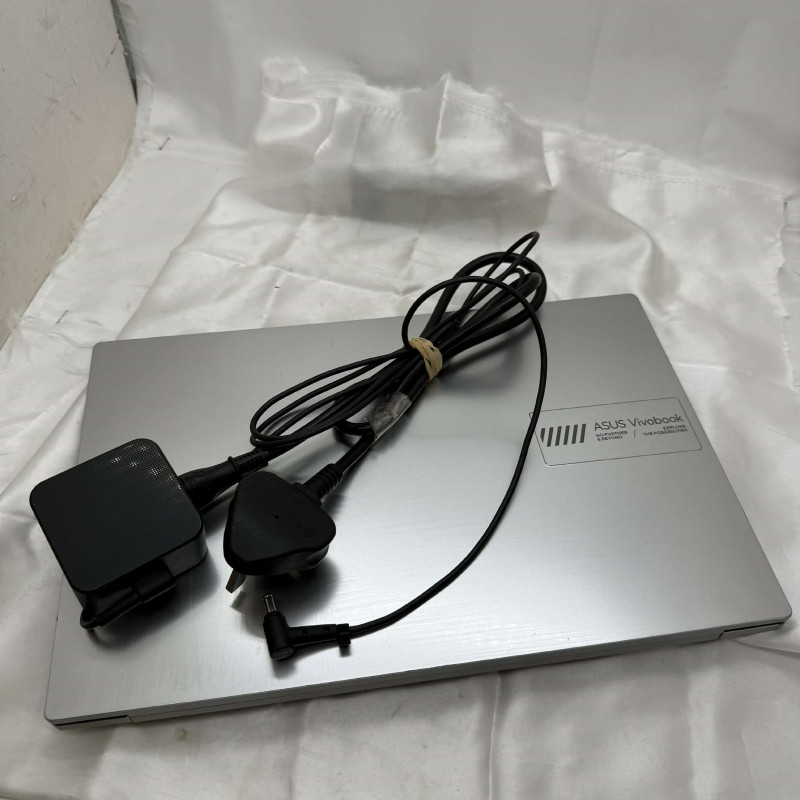 Asus Vivobook Go 14 E1404g Intel Core i3 8GB 128GB SSD Silver ...