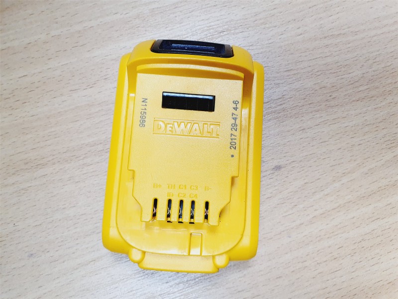 Cordless Tool Battery Dewalt | 046900119719 | Cash Converters