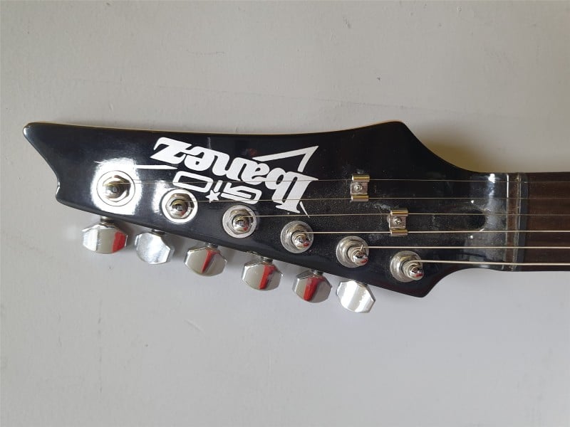 Guitar Brown | 046900119952 | Cash Converters