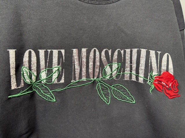 Moschino Rose Graphic Print Sweatshirt - Uk L Black | 035700126122 ...