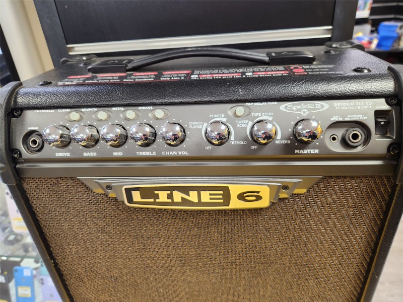 Line 6 Spider Iii 15 - Combi Amp W/ Onboard Fx Black | 057900041860 ...