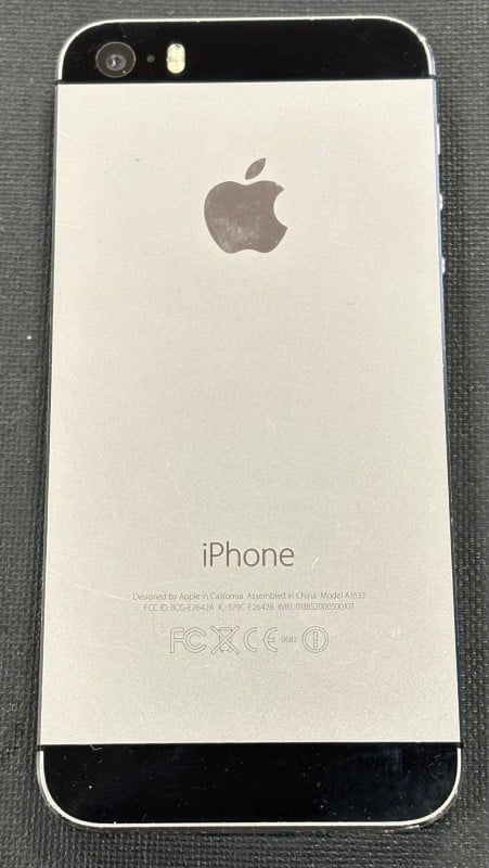 Apple iPhone 5S iPhone 5S 32GB Grey | 015400180868 | Cash Converters