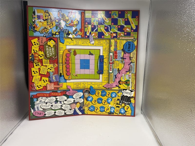 The Simpsons Board Game White | 020700389673 | Cash Converters