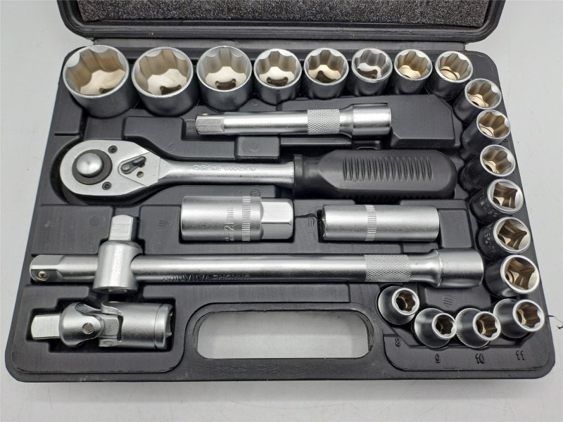 Unbrand Rench Set Black | 044600118754 | Cash Converters