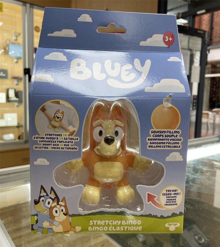Toy Bluey Stretchy Hero Bluey | 044800134683 | Cash Converters