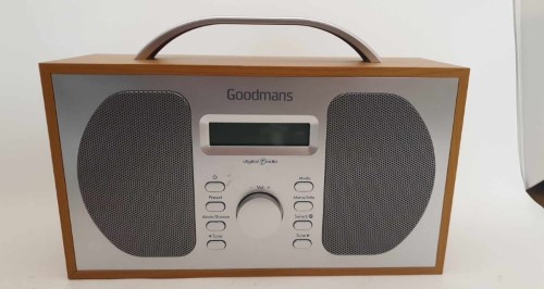Goodmans Wooden Dab Radio With Bluetooth Brown | 030700153683 | Cash ...