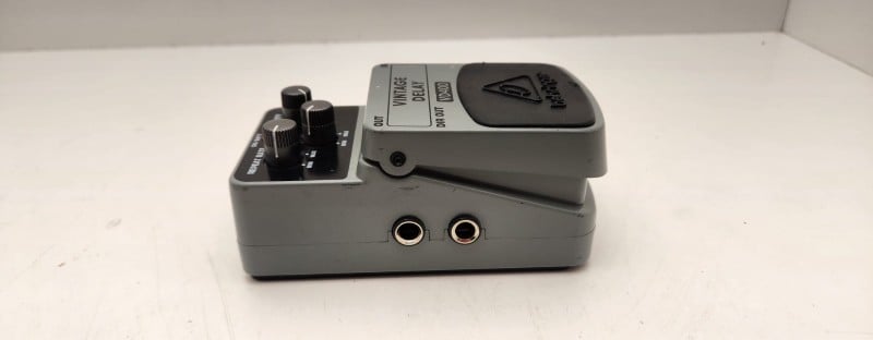 Effects Pedal Behringer Vintage Delay Grey | 019600265711 | Cash Converters