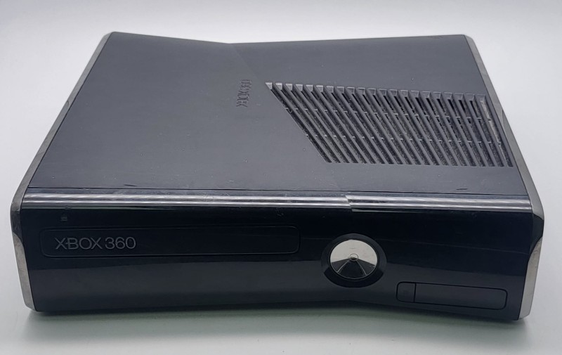 Microsoft Xbox 360 S 250GB Black | 056500104174 | Cash Converters