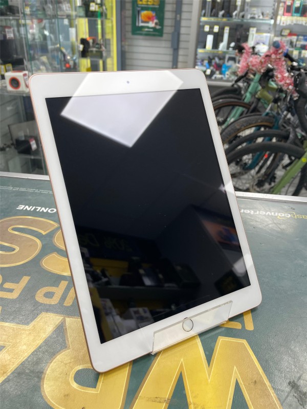 Apple iPad 6th Gen A1893 32GB Pink | 057800036612 | Cash Converters