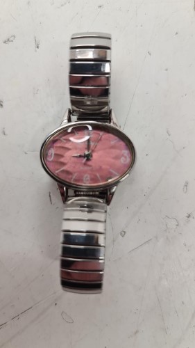Le Chloe Watch Ladies | 019300222782 | Cash Converters