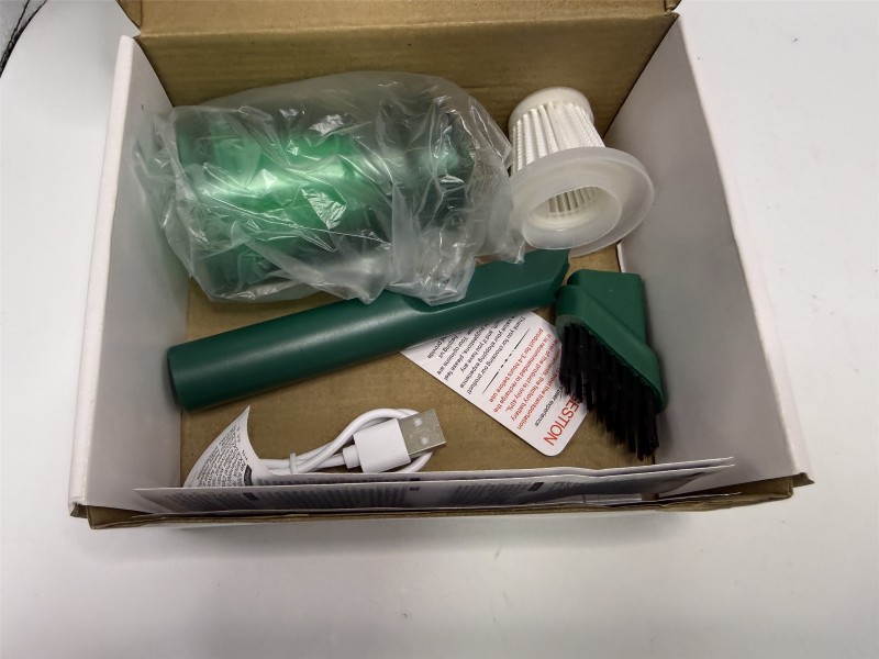 Portable Vacuum Cleaner Green | 020700389343 | Cash Converters