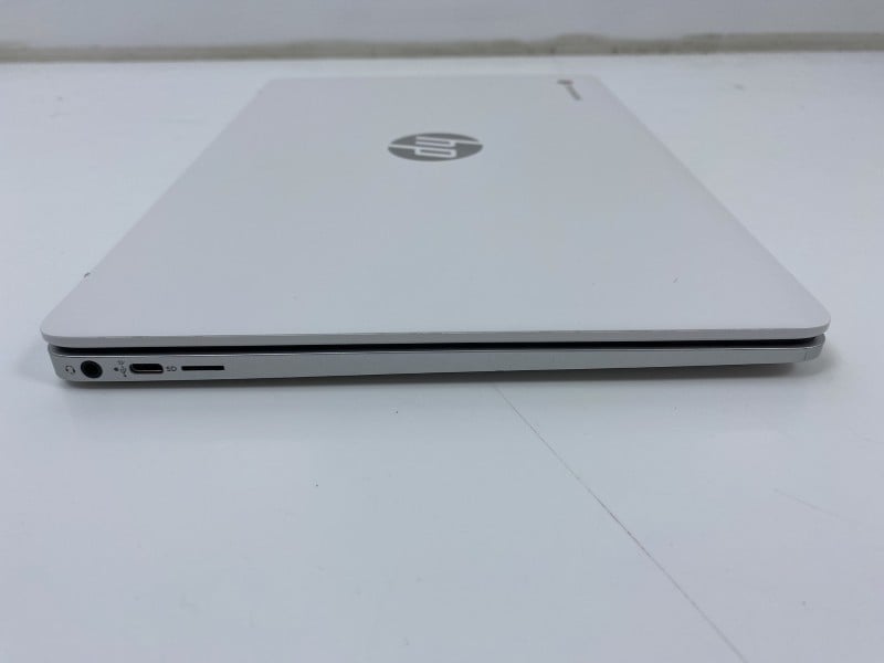 HP Chrome Book Intel Celeron N4020 @1.10GHz 4GB 64 White | 026400245616 ...