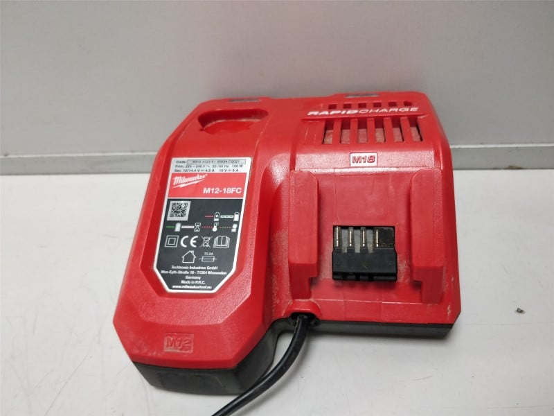 Milwaukee Red | 020300159734 | Cash Converters