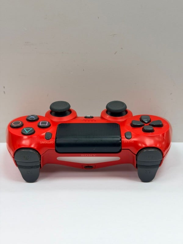 Sony Playstation 4 Red | 029300134387 | Cash Converters