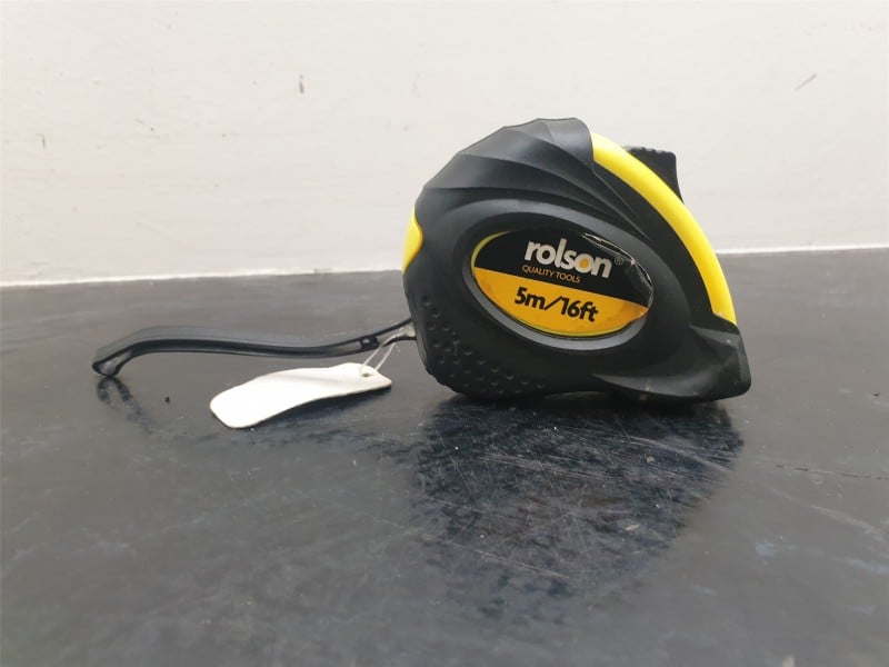 Rolson 5M/16Ft Tape Measure Black | 019800144822 | Cash Converters