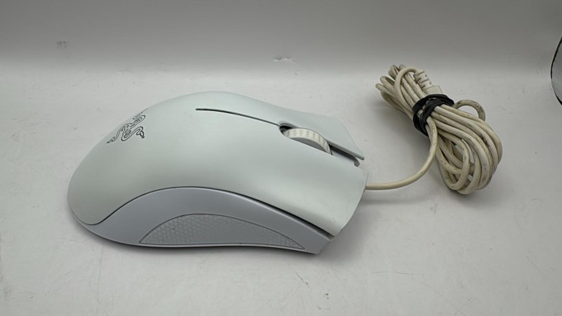 Rz01-0254 Razer Deathadder Essential (White) White | 034300183486 ...