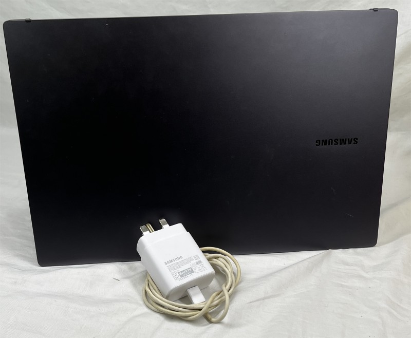 Samsung Np750xfg 8GB Black | 051900192840 | Cash Converters