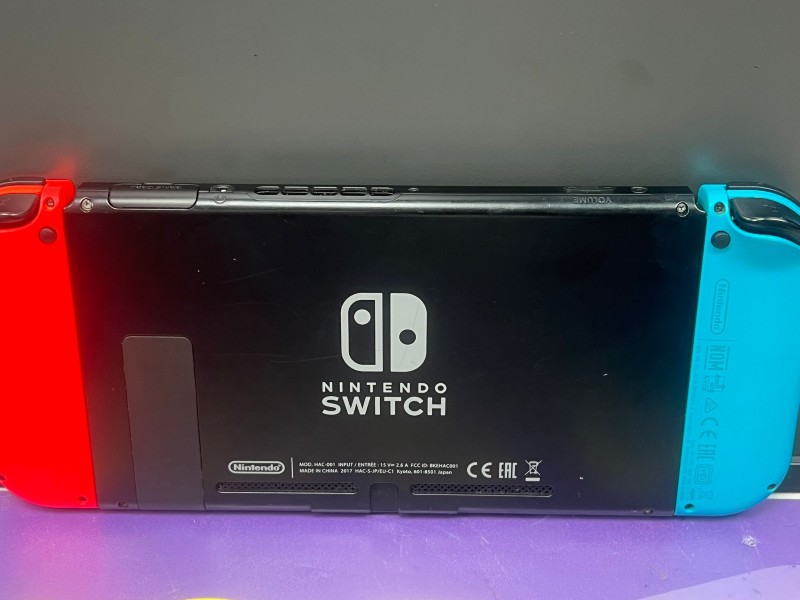 Nintendo Switch 32GB Black | 059500004991 | Cash Converters