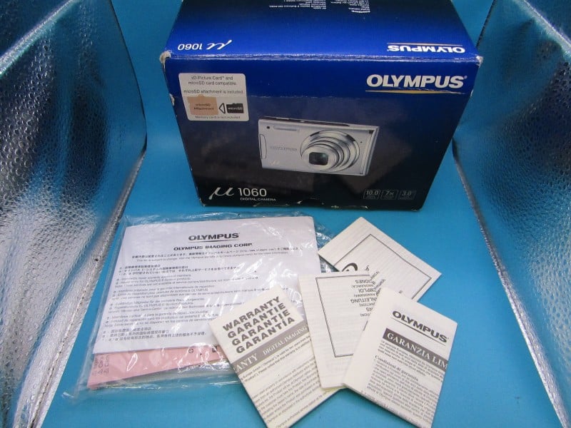 Olympus Mju 1060 - 10Mp Black | 036900253403 | Cash Converters