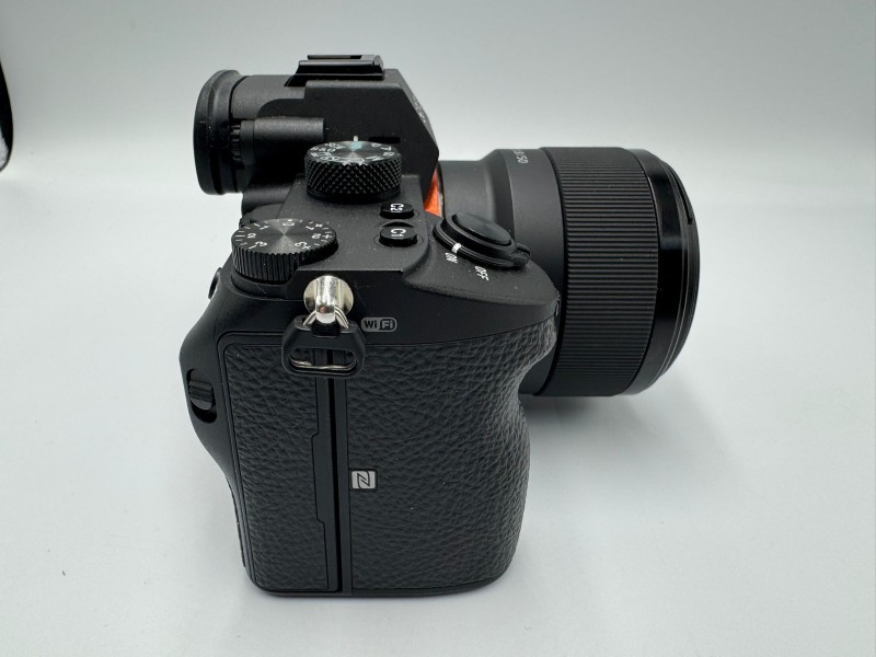 Sony Alpha 7 Iii Ilce-7M3 24.2Mp + Sony Sel50f18f 50mm F/1.8 Fe 24.0 Mp ...