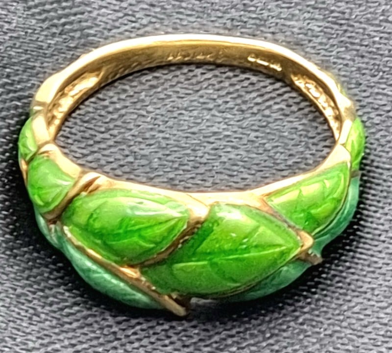 14ct Green Enamel Leaf Ring Yellow Gold Unisex Ring Size P½ ...
