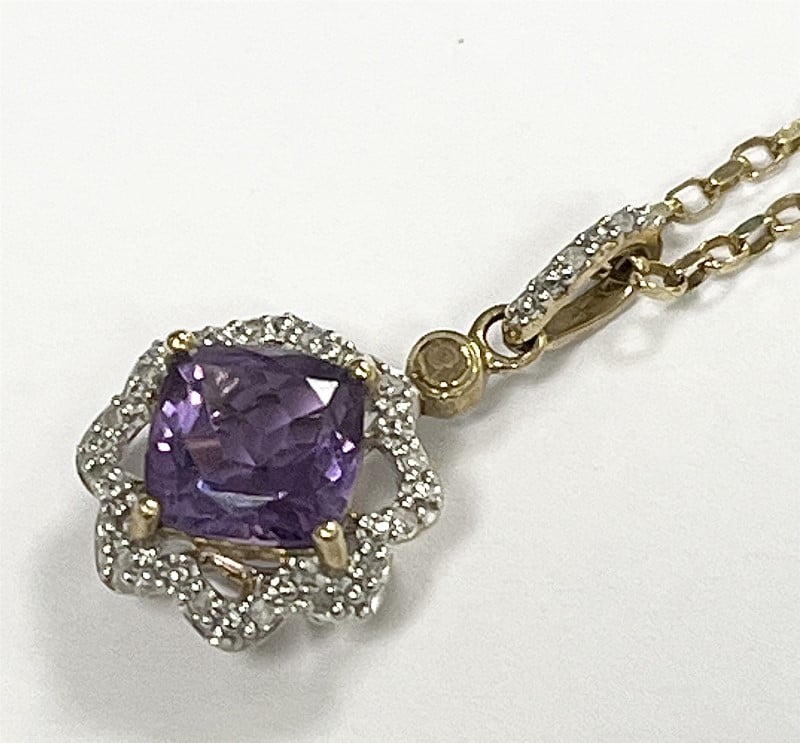 9ct Amethyst & Diamond On 50cm Fine Belcher Yellow Gold Pendant On ...