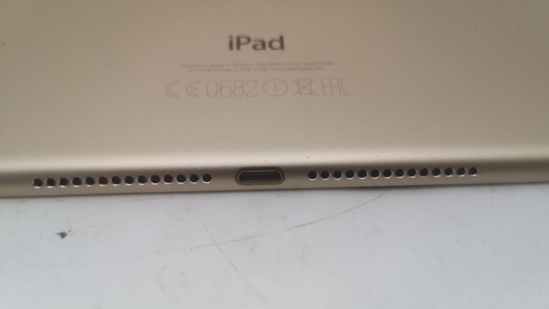 Apple iPad Air 2 9.7" Wifi 128GB Silver | 034900204645 | Cash Converters