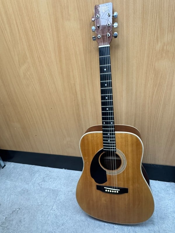 Tanglewood Brown | 029300132094 | Cash Converters