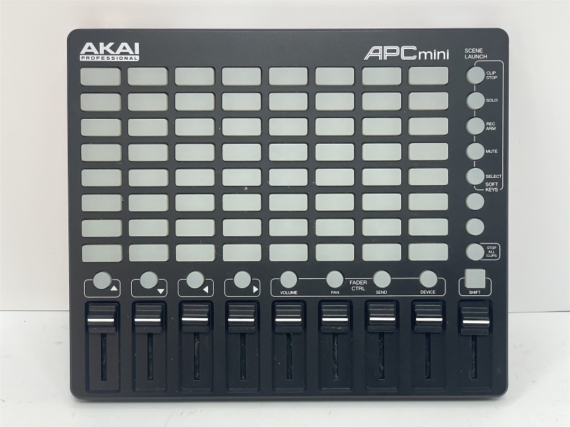 DJ Mixer Akai Apc Mini | 015900153682 | Cash Converters