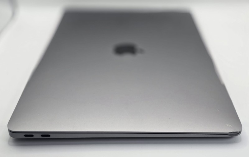 Apple Macbook Air 2020 - M1 - 8GB - 256GB SSD *87% Battery Health - 372 ...