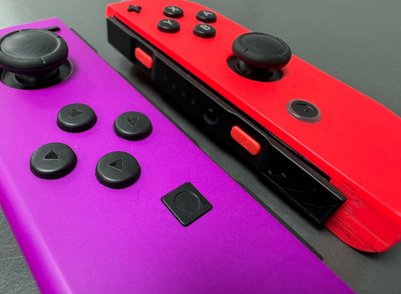 Nintendo Switch Joycons Red | 016500275630 | Cash Converters