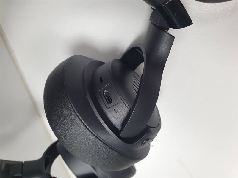 JBL Tune720 Black | 046900120231 | Cash Converters