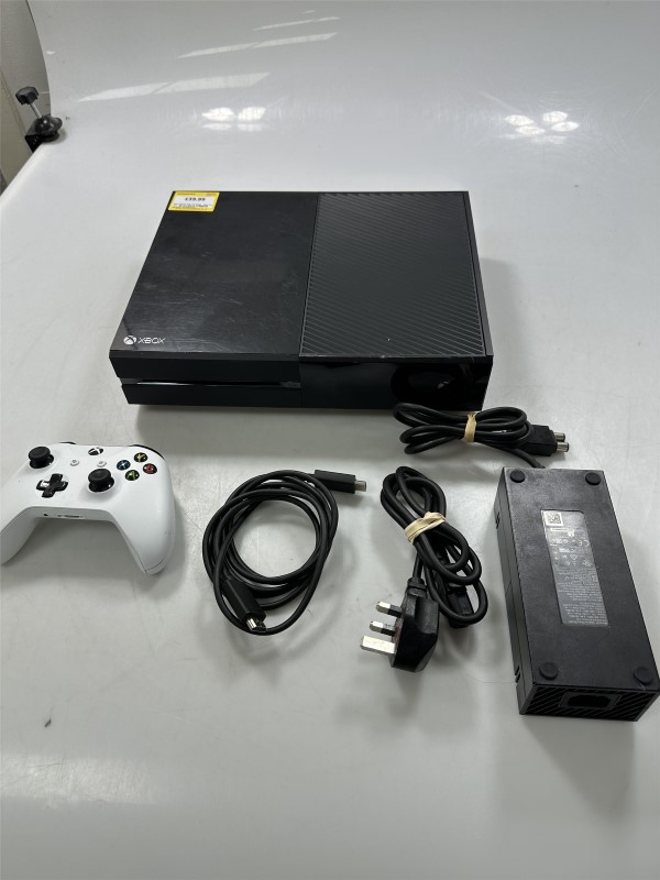 Microsoft Xbox One 500GB Black | 057000053970 | Cash Converters