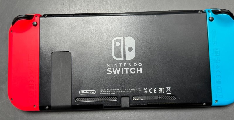 Nintendo Switch 32GB Black | 016500274859 | Cash Converters