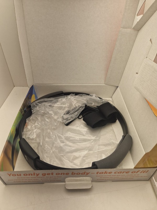 Ring Fit Adventure W/Fitness Ring & Leg Strap Nintendo Switch ...