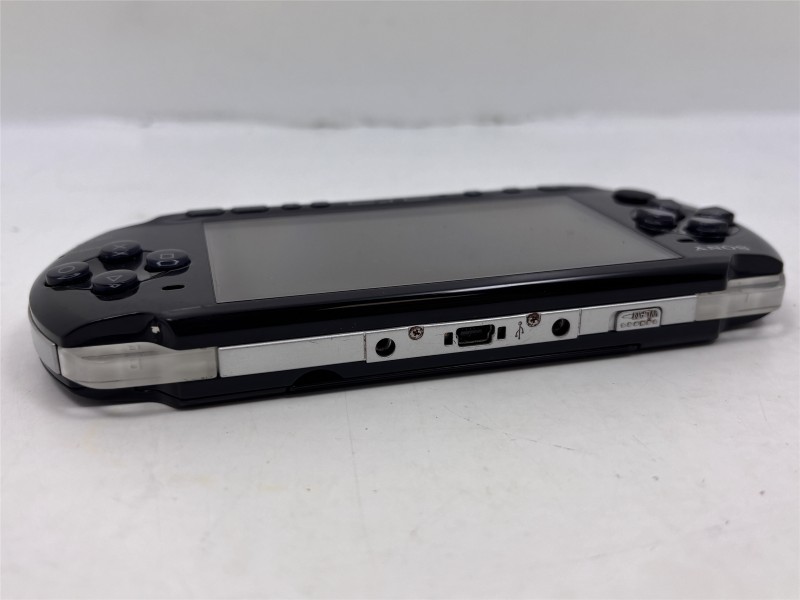 Playstation PSP 3003 & Sega Mega Drive Collection Cartridge PSP Black ...