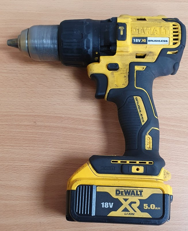 Dewalt Dcd778 | 027700177220 | Cash Converters