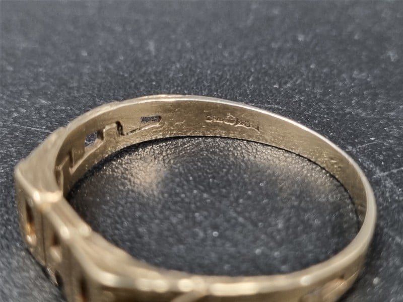 9ct Yellow Gold Unisex Ring Size Y | 059600004308 | Cash Converters