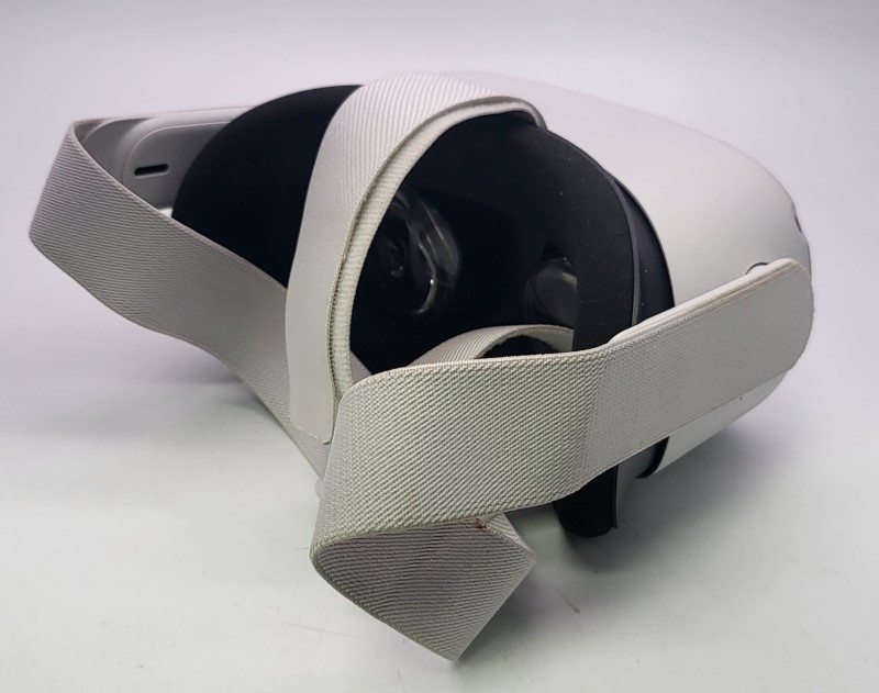 Oculus Meta Quest 2 White | 056500098738 | Cash Converters