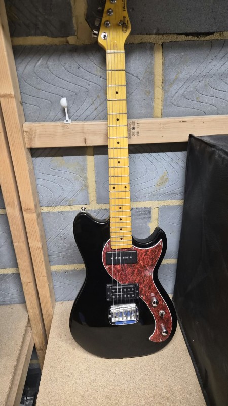 Electric Guitar G % L | 052700111216 | Cash Converters