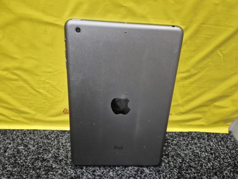 Apple iPad Mini 2 A1489 32GB Grey | 045600109742 | Cash Converters