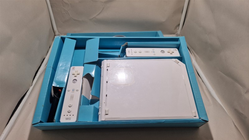 Nintendo Wii White | 045900073985 | Cash Converters