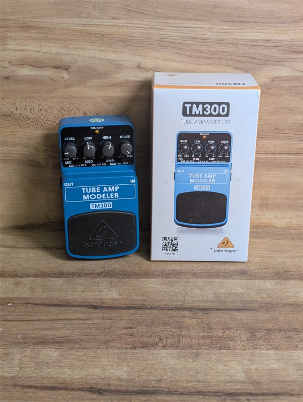 Electric Behringer Tube Amp Modeler Blue | 048900243398 | Cash Converters