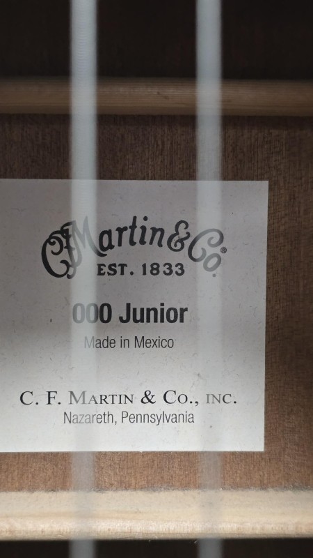 Martin 000 Junior Brown | 054400274439 | Cash Converters