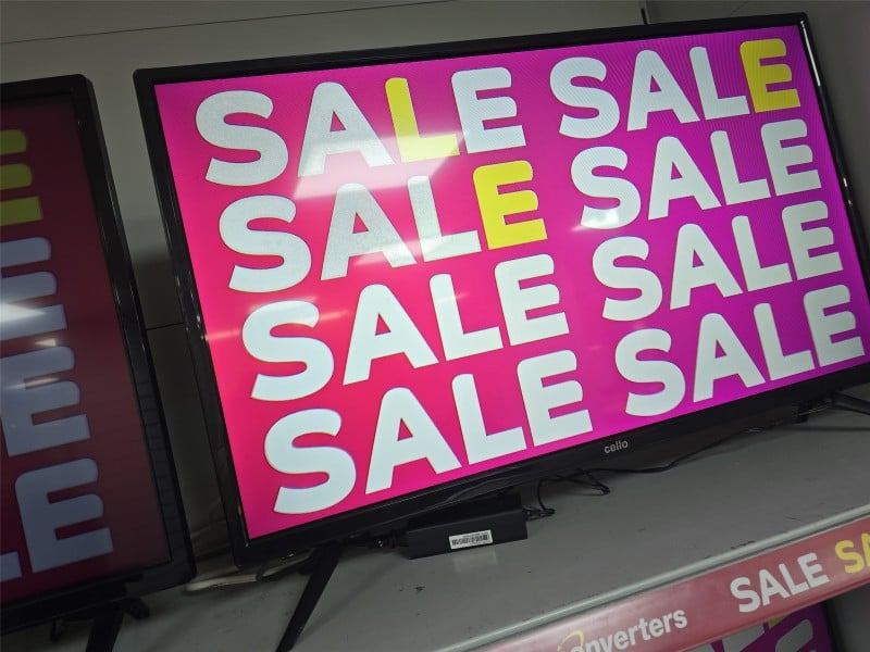 (TV) Cello 32" TV No Remote, Serial #: Sncb282300172, Black Black ...