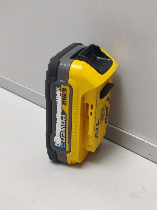 Dewalt 18V Power Stack | 020300162935 | Cash Converters