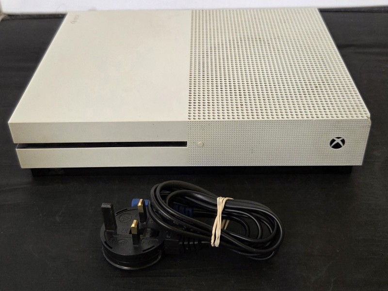 Xbox Xbox One S 500GB White | 048500400821 | Cash Converters