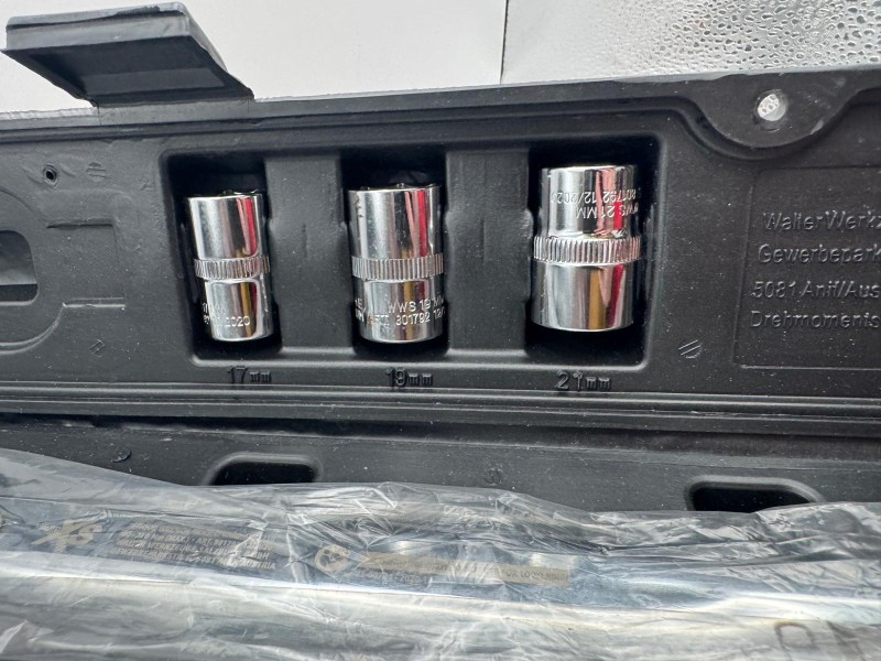 Auto Xs Torque Wrench 1/2" 60-210Nm Silver | 034300182764 | Cash Converters