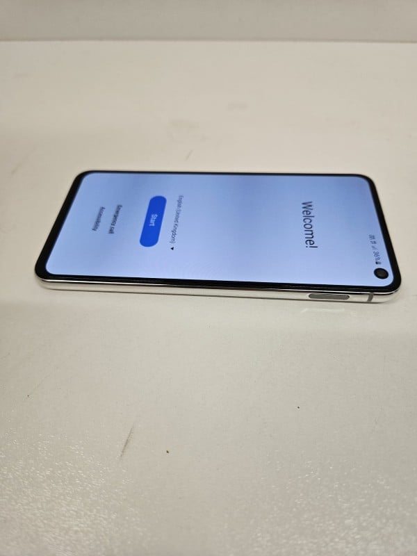 Samsung Galaxy S10e Black | 045700043934 | Cash Converters