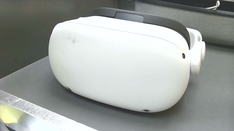 Quest 2 Meta White | 029500138265 | Cash Converters